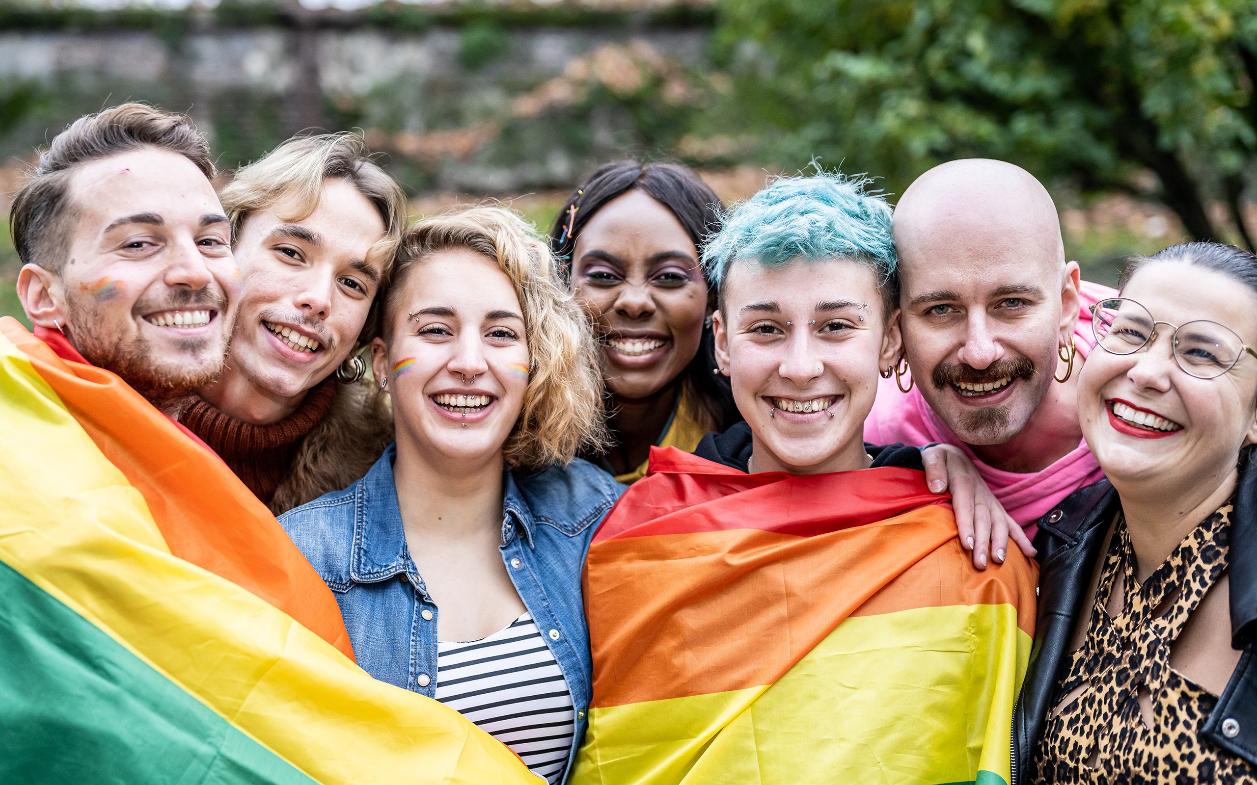 LGBTQ L G LGBT C M y Lo i Quy n LGBTQ Vi t Nam